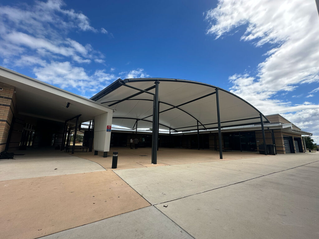 Sophia College COLA - Vector Shade Structures